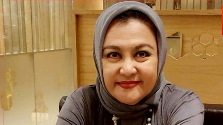 Emillia Contessa Penyanyi Senior Sekaligus Ibu dari Denada Tambunan ...